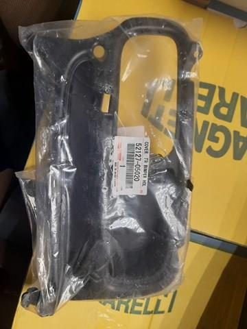 5212705020 Toyota заглушка (решетка противотуманных фар бампера переднего