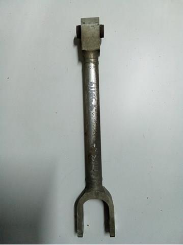 551A01MA0D Nissan рычаг поперечный задней подвески