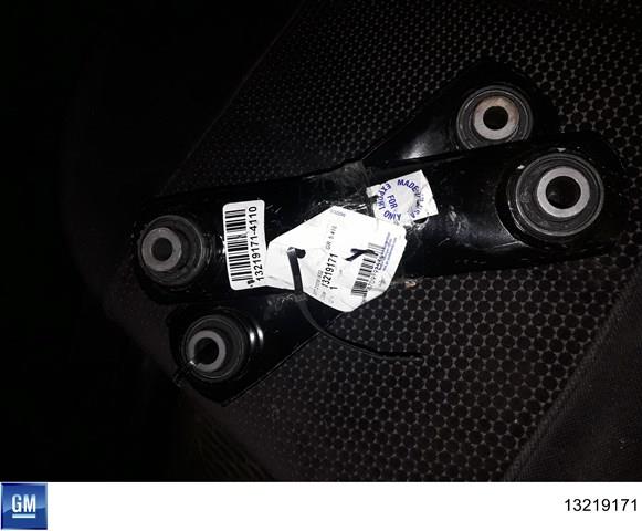 13219171 General Motors тяга поперечная реактивная задней подвески