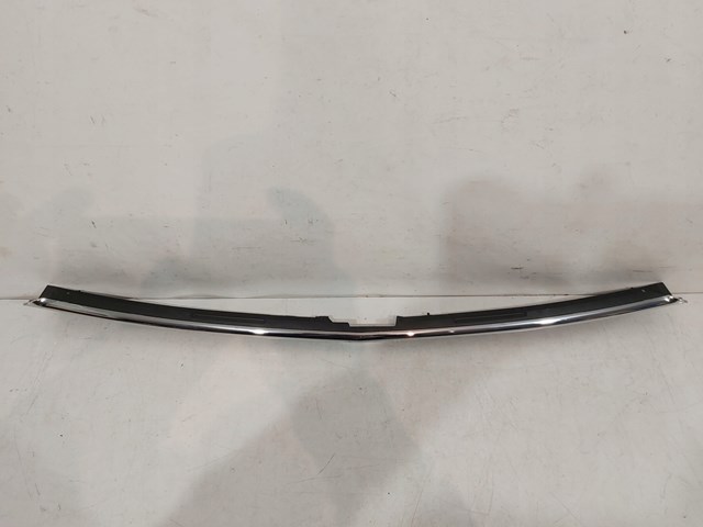 A4478800082 Mercedes решетка радиатора