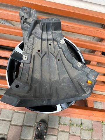 2135200400 Mercedes 213 520 04 00 (защита под бампер)