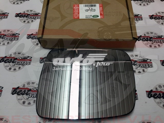 LR013775 Land Rover зеркальный элемент левый