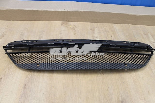 A2538852400 Mercedes накладка бампера переднего