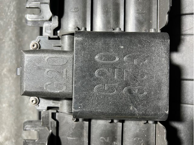 51745A22C64 BMW воздуховод радиатора нижний