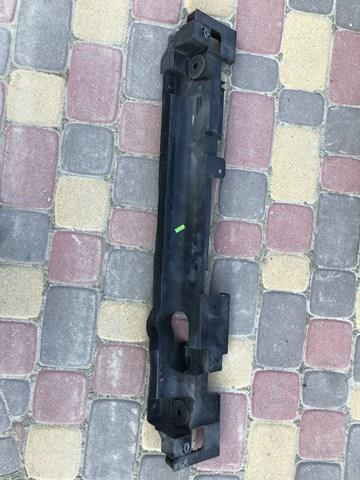 215425HA0A Renault (RVI) дефлектор радиатора верх nissan rogue 14