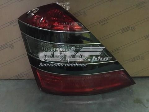 A2218200166 Mercedes фонарь задний левый