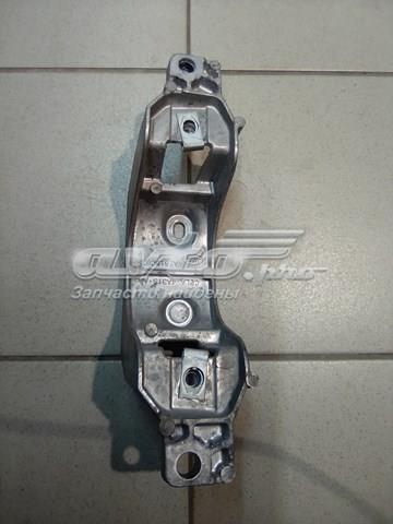 LR033647 Land Rover деталь