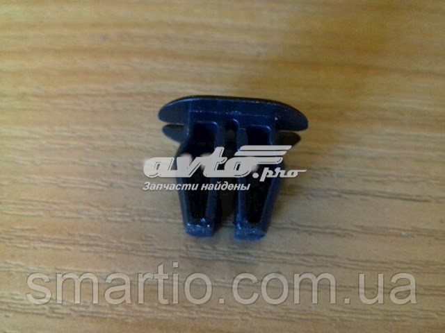 Q0002393V002C22A00 Mercedes | купить на Avto.pro