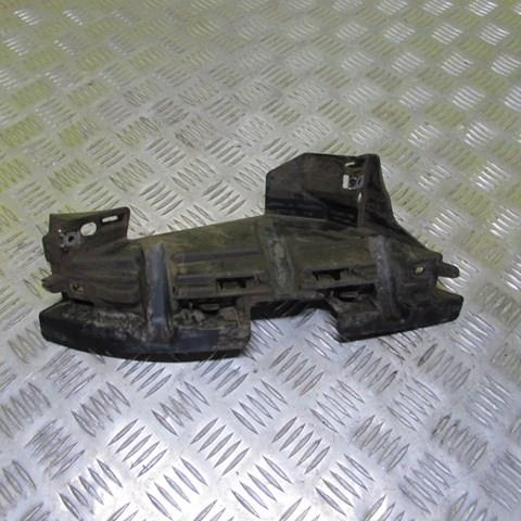7P6807723 VAG кронштейн крепления противотуманной фары левой
