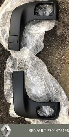 7701478198 Renault (RVI) накладка бампера заднего