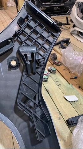 A1178856300 Mercedes кронштейн бампера б/у