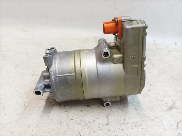9J1816797A Porsche Компрессор кондиционера