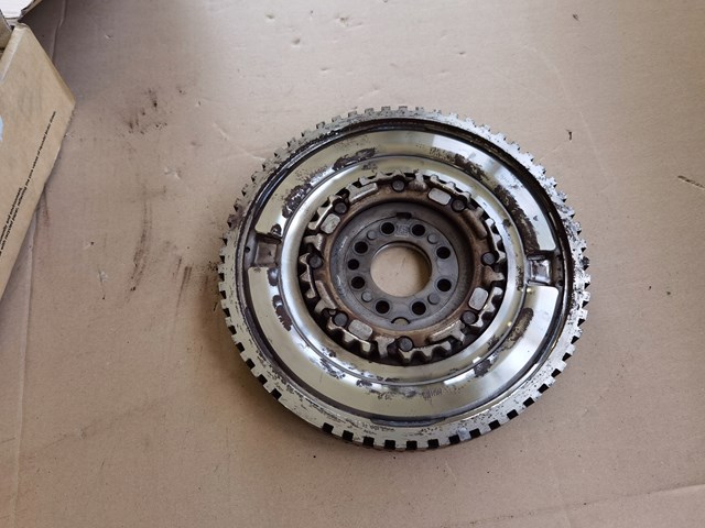 232002A405 Hyundai/Kia маховик