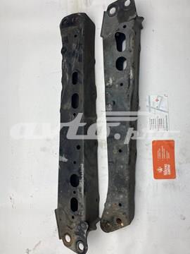 5110812010 Toyota кронштейн усилителя переднего бампера