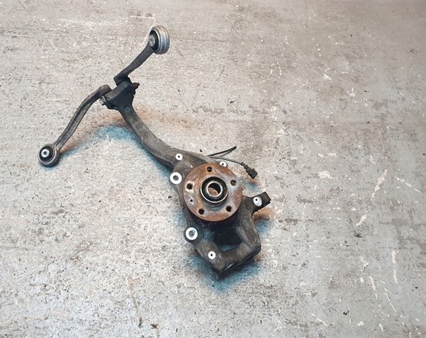 4G0407242C VAG цапфа (поворотный кулак передний левый)