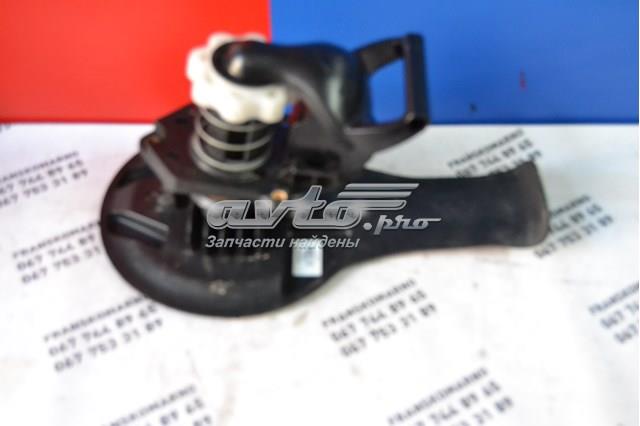 8200551279 Renault (RVI) кріплення запасного колеса