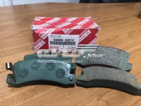 0446606030 Toyota задние колодки