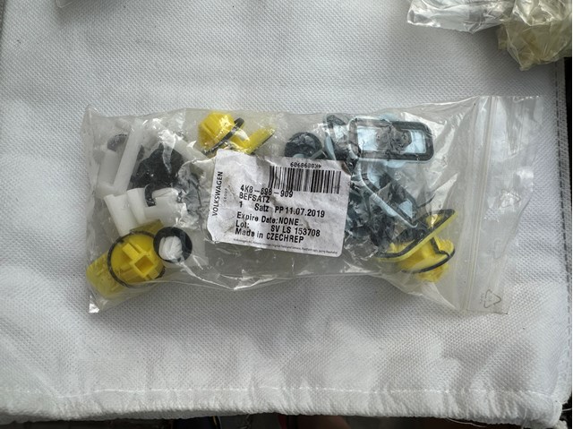 4K8898909 VAG сравнить цены на Автопро