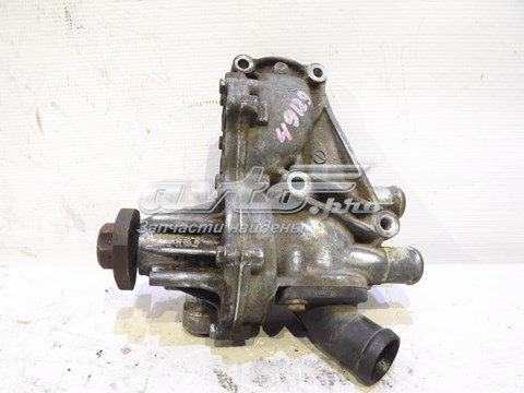 037121013A VAG помпа водяная (насос охлаждения, корпус)