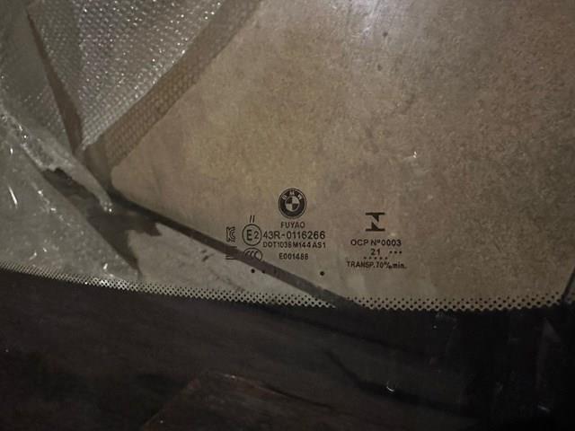 51317440763 BMW Стекло лобовое