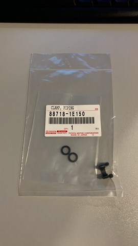 887181E150 Toyota Хомут шланга кондиционера
