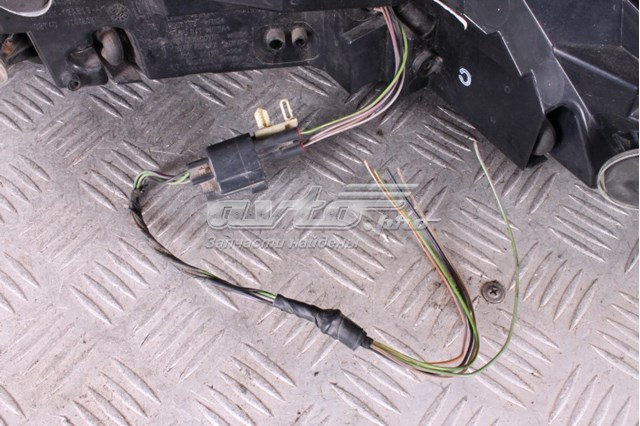 C2Z25152 Jaguar Фонарь задний левый