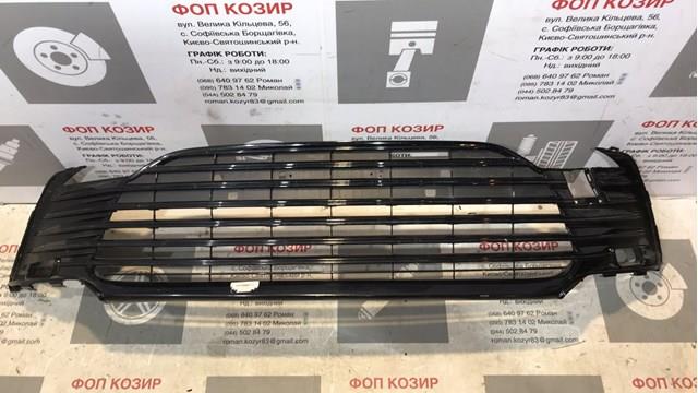 5310233350 Toyota pешетка бампера axva70 2021--