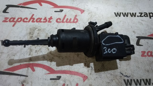 1K0721388 VAG главный цилиндр сцепления