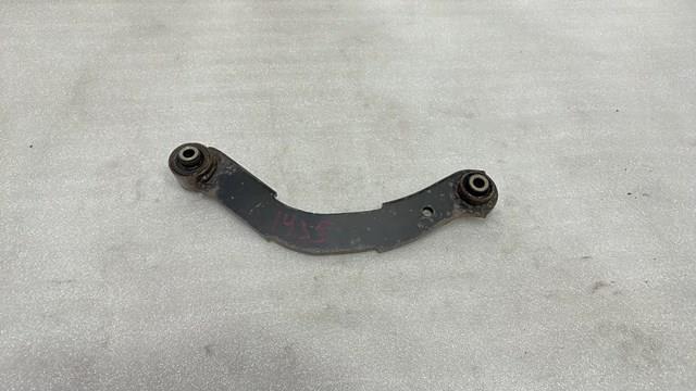 5105271AC Chrysler Рычаг задней подвески верхний левый/правый