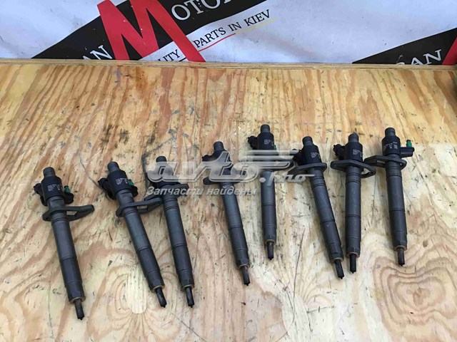 LR054298 Land Rover форсунка впрыска топлива