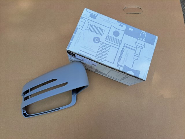 A21281090009999 Mercedes оригинал новое (з/ч merc/porsche/vag/rover)