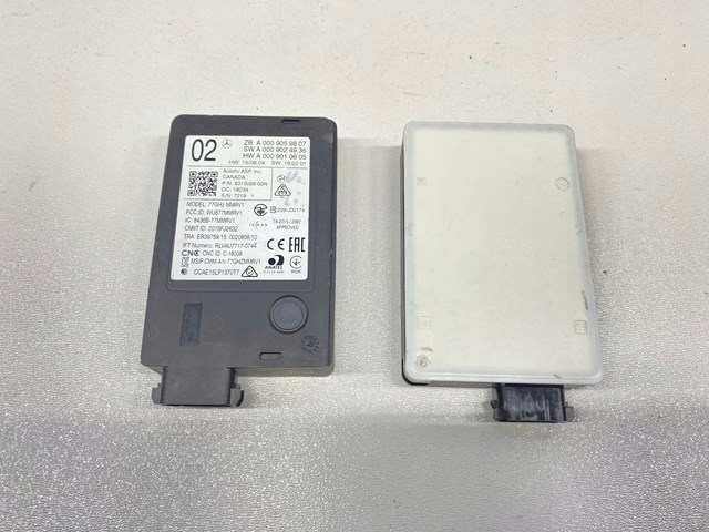 A0009059807 Mercedes радарный датчик дистанции с тестовой машины