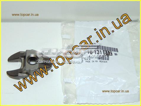 1613181280 Peugeot/Citroen вилка крепления форсунки