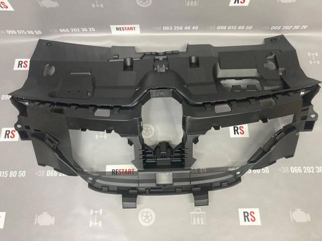 620367378R Renault (RVI) кронштейн решетки радиатора