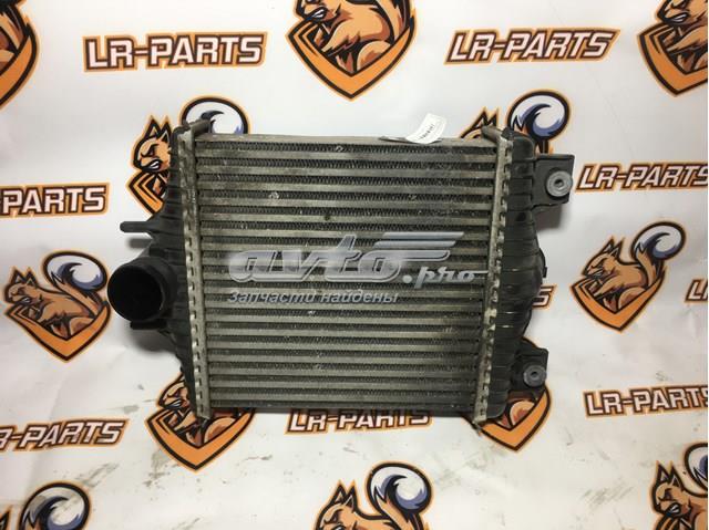 LR036432 Land Rover радиатор интеркуллера