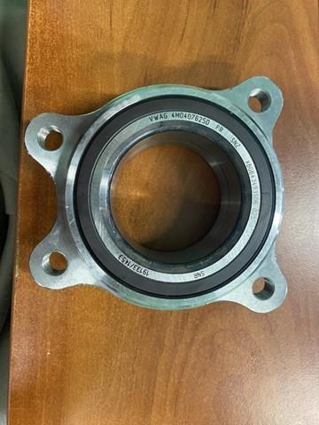 4M0407625D VAG ступица передняя