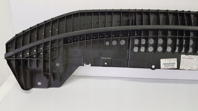 526180F010 Toyota усилитель бампера переднего