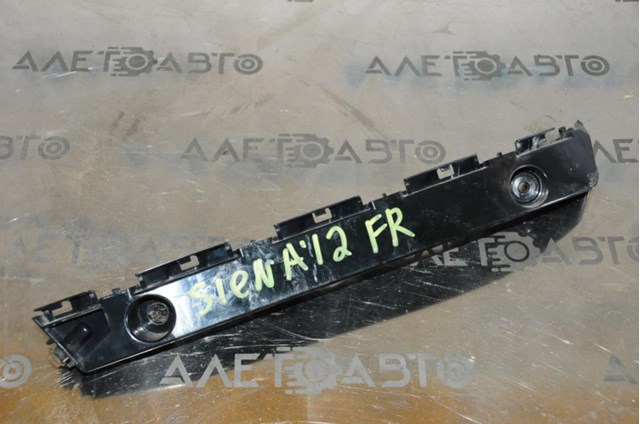5211508020 Toyota кронштейн бампера переднего правый