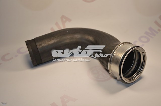 A1635016182 Mercedes шланг (патрубок интеркуллера верхний левый)