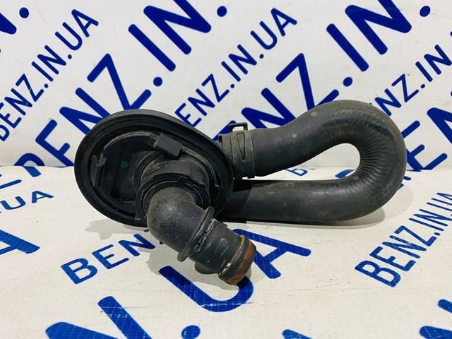 2048300196 Mercedes шланг печки