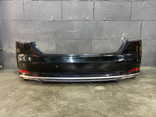 8W6807067AAGRU VAG бампер задний