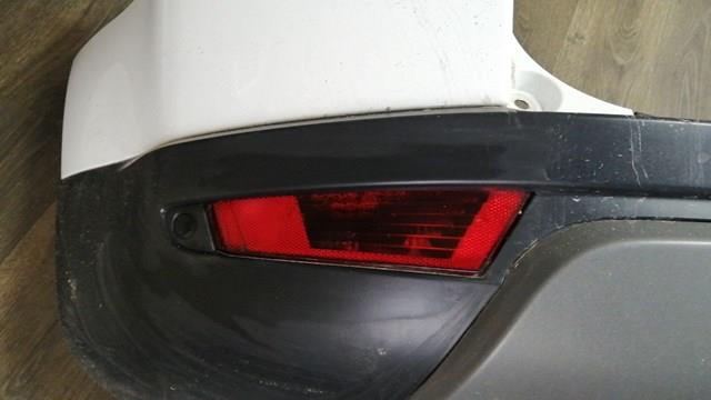 LR025149 Land Rover фонарь противотуманный задний левый