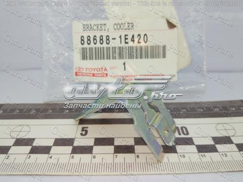 886881E420 Toyota кронштейн (сопут. товар)