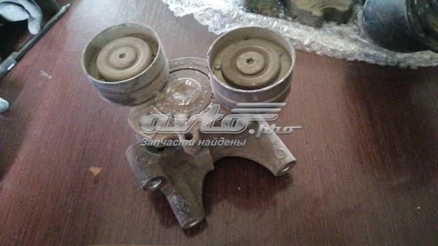 1895944 Ford Натяжитель приводного ремня