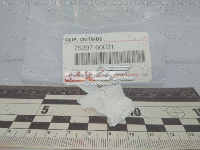 Пистон (клип) крепления накладок порогов TOYOTA. Купить пистон (клип ...