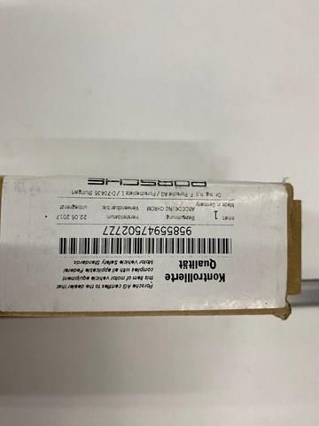 958559475027Z7 Porsche молдинг стекла передней левой двери