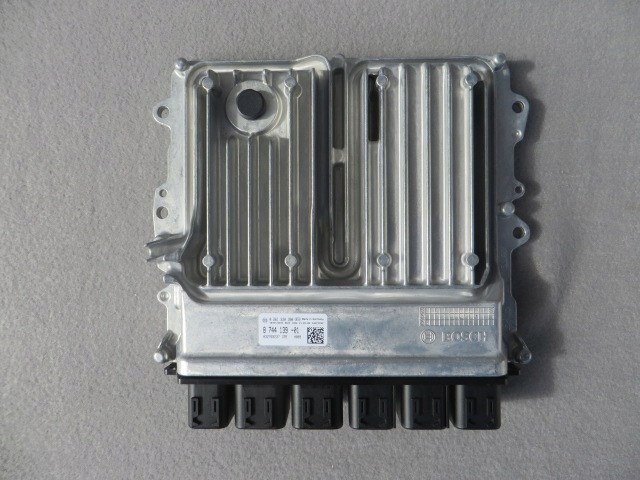 12148744139 BMW Модуль управления (ЭБУ) двигателем