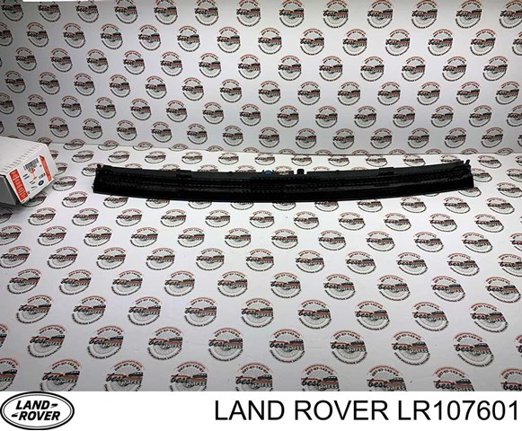 LR107601 Land Rover фонарь дополнительный (верхний стоп)