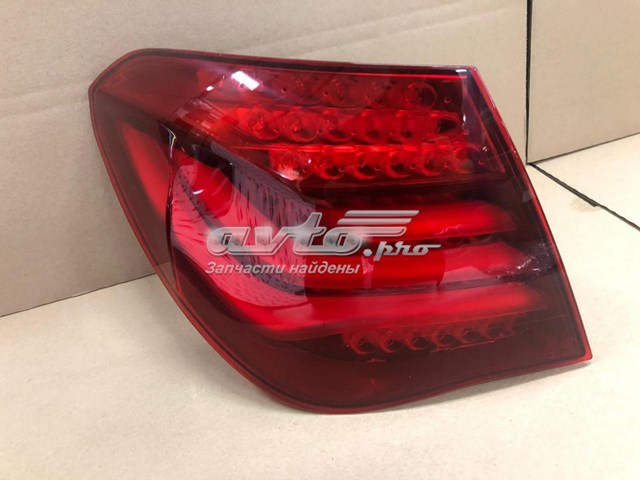 63217300267 BMW фонарь задний левый внешний