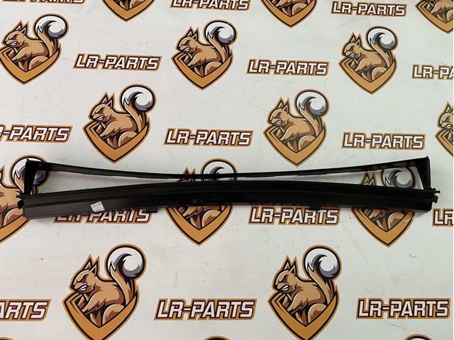 LR082887 Land Rover вентиляционный дефлектор нижний discovery 5